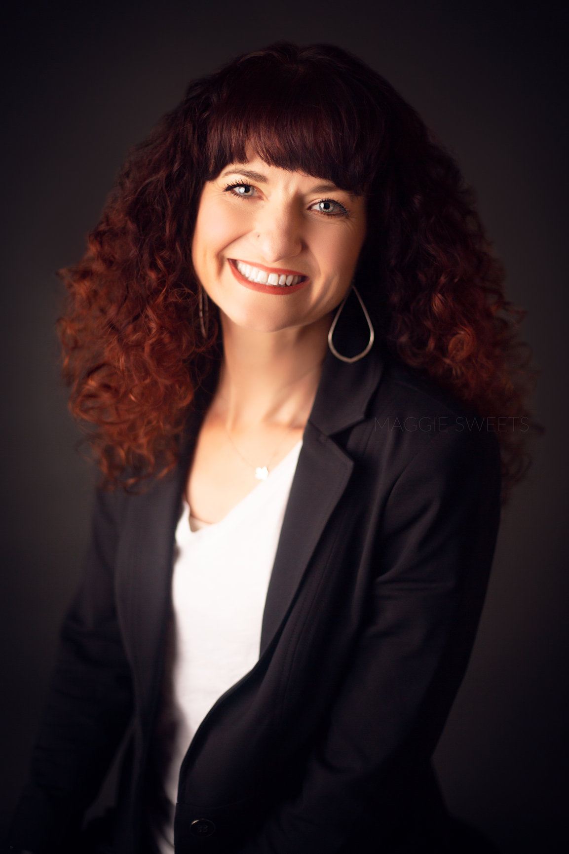 Maggie Sweets Photography | Sioux Falls Headshot Photographer