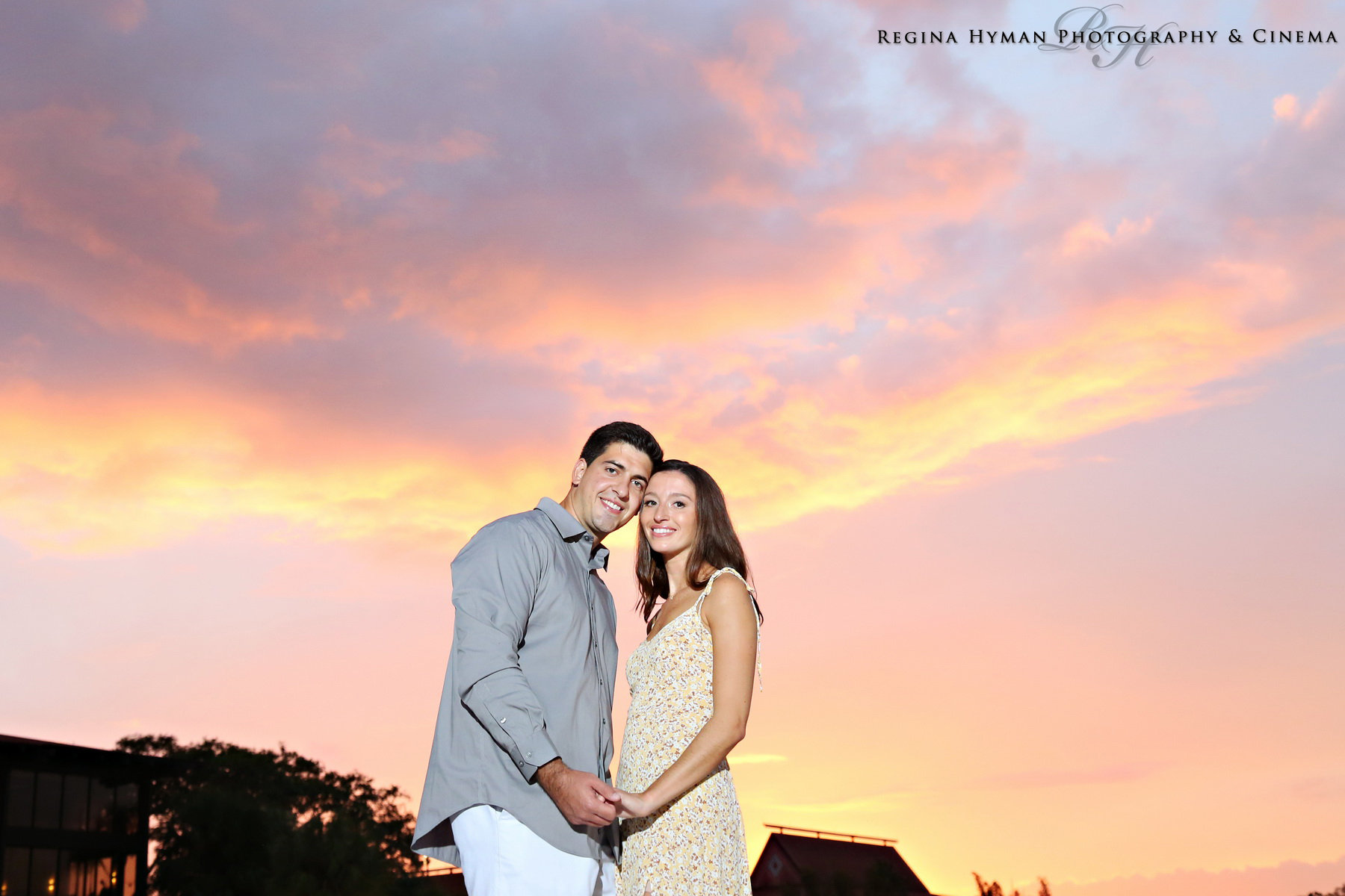 Disney's Grand Floridian & Spa and Polynesian Resort Engagement Session ...