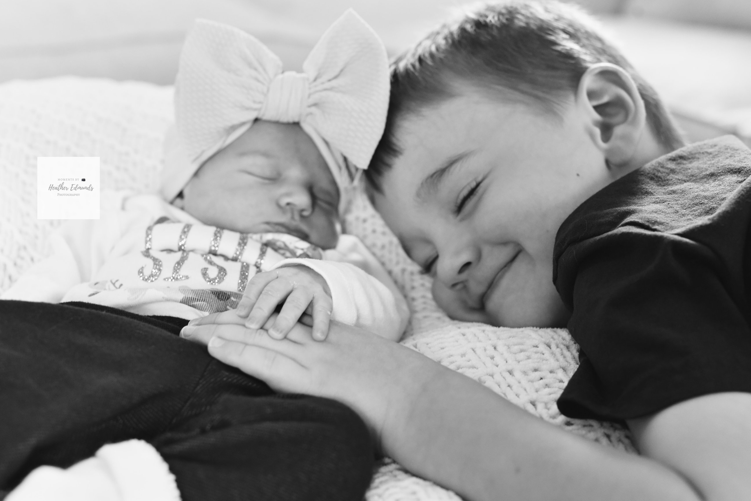 The Flack Family by Moments by Heather Edmunds & Company