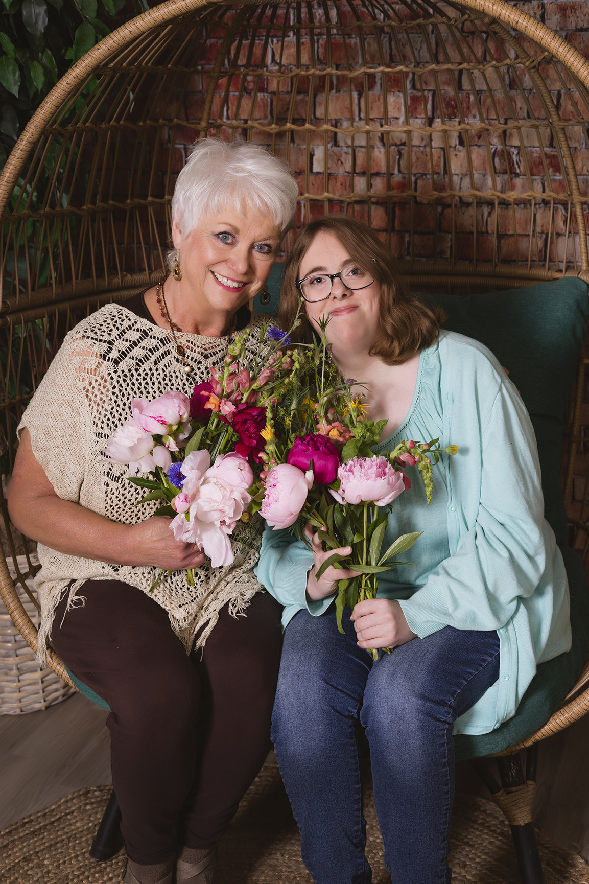 Lake Tomahawk WI Boudoir Makeup Artist Shares her Story - Wisconsin ...