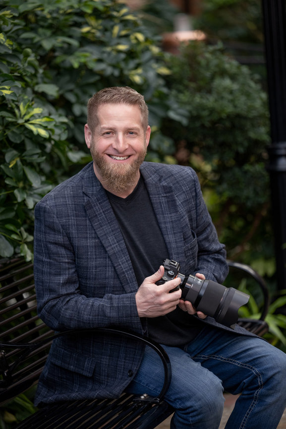 ABOUT US - JW Portrait Studio