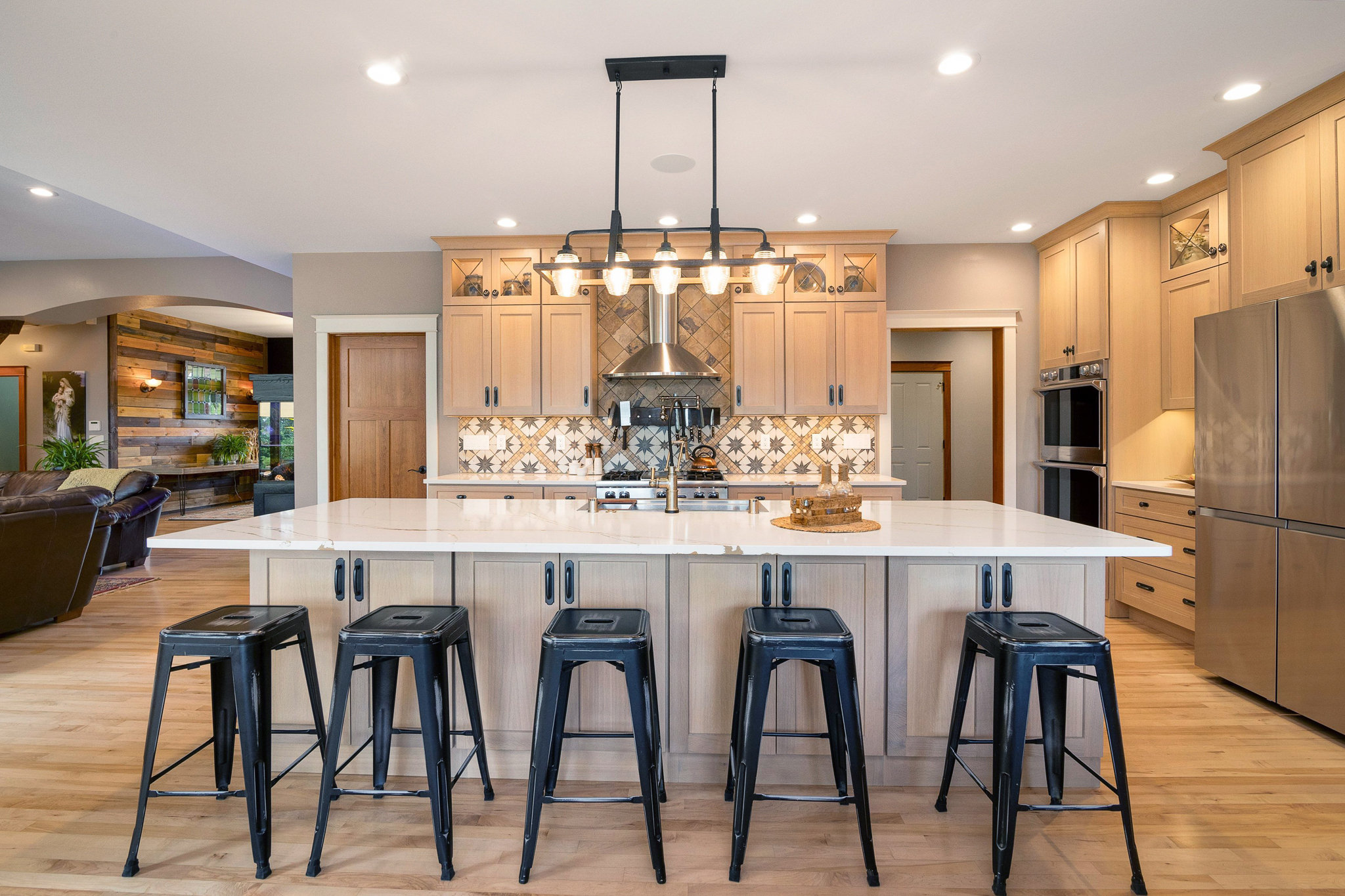 Photographing Small Spaces: Top 5 Tips to Make Compact Areas Look ...