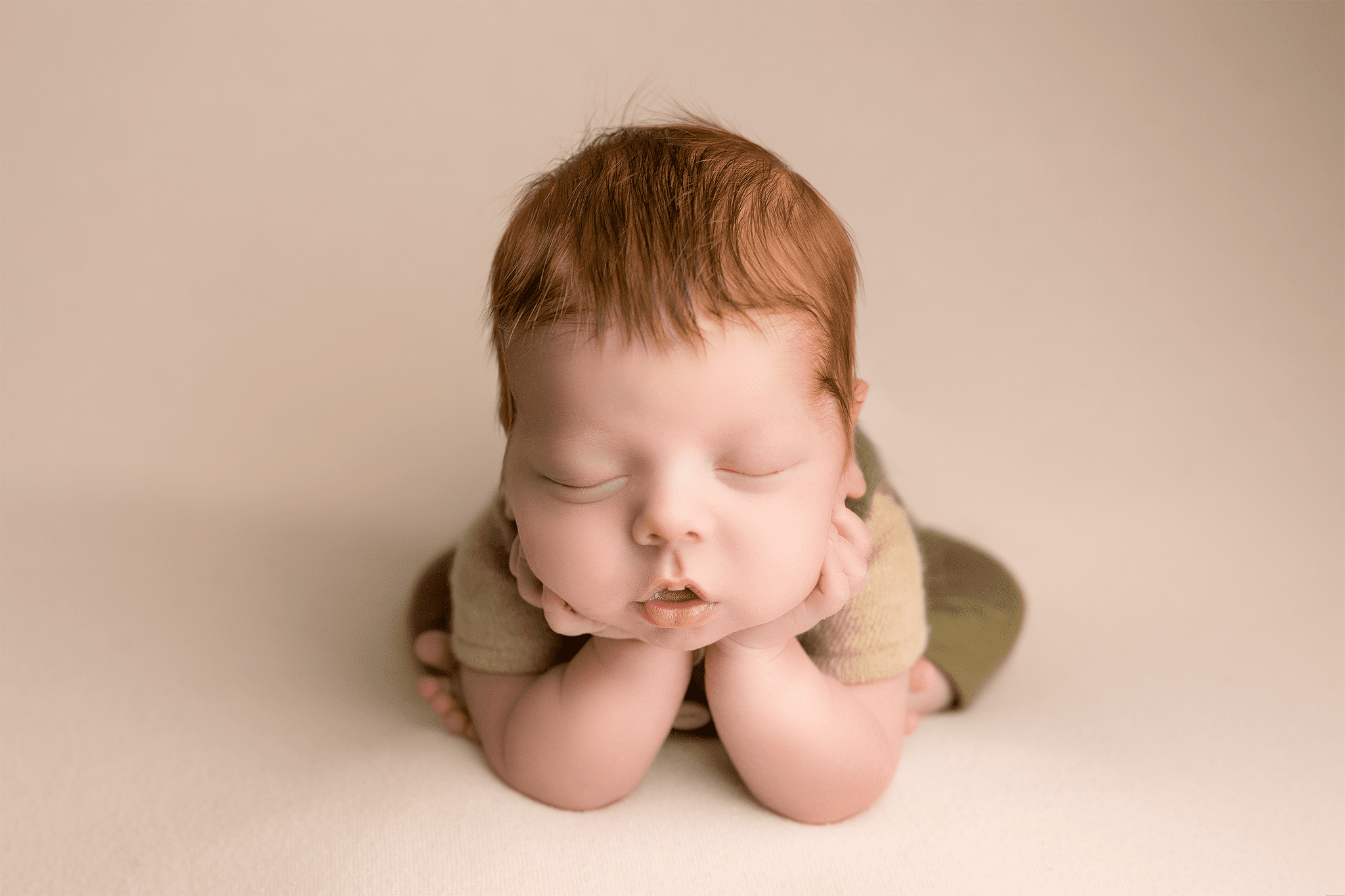 Mastering Newborn Froggy Pose, A Step-by-Step Guide to Safe and ...