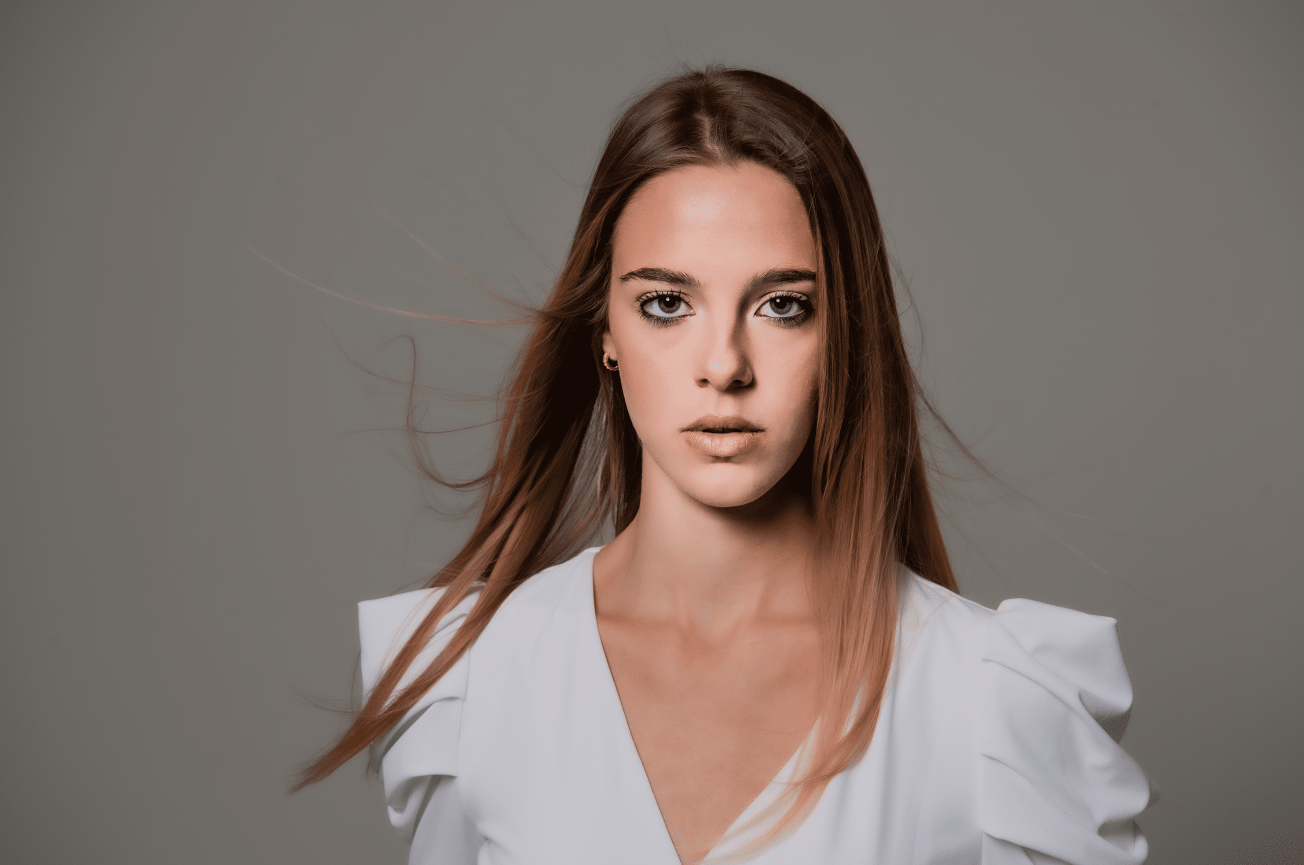 Lizzie Underwood - Red Models & Talent