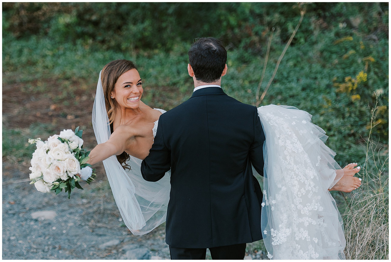 Leah + Connor / Glen Manor - Ludwig Photography