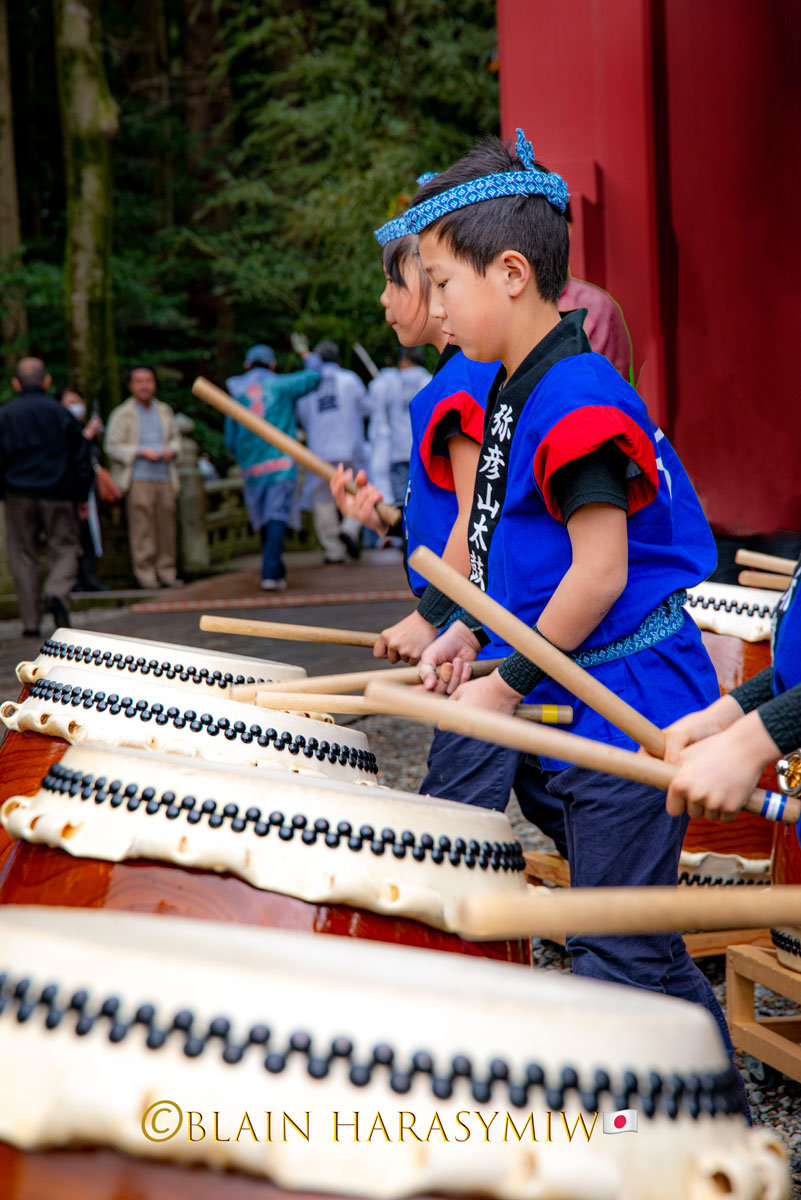Water Purification Rituals in Japan - Blain Harasymiw Photography