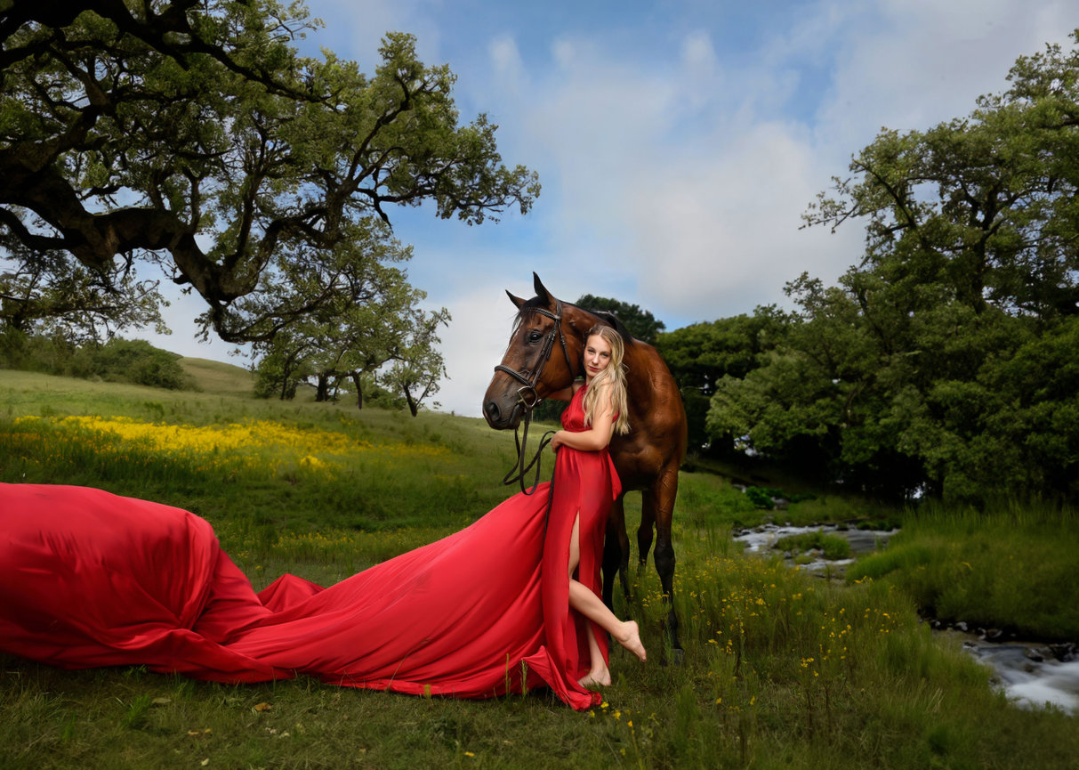 April Elizabeth Photography - Senior Portraits