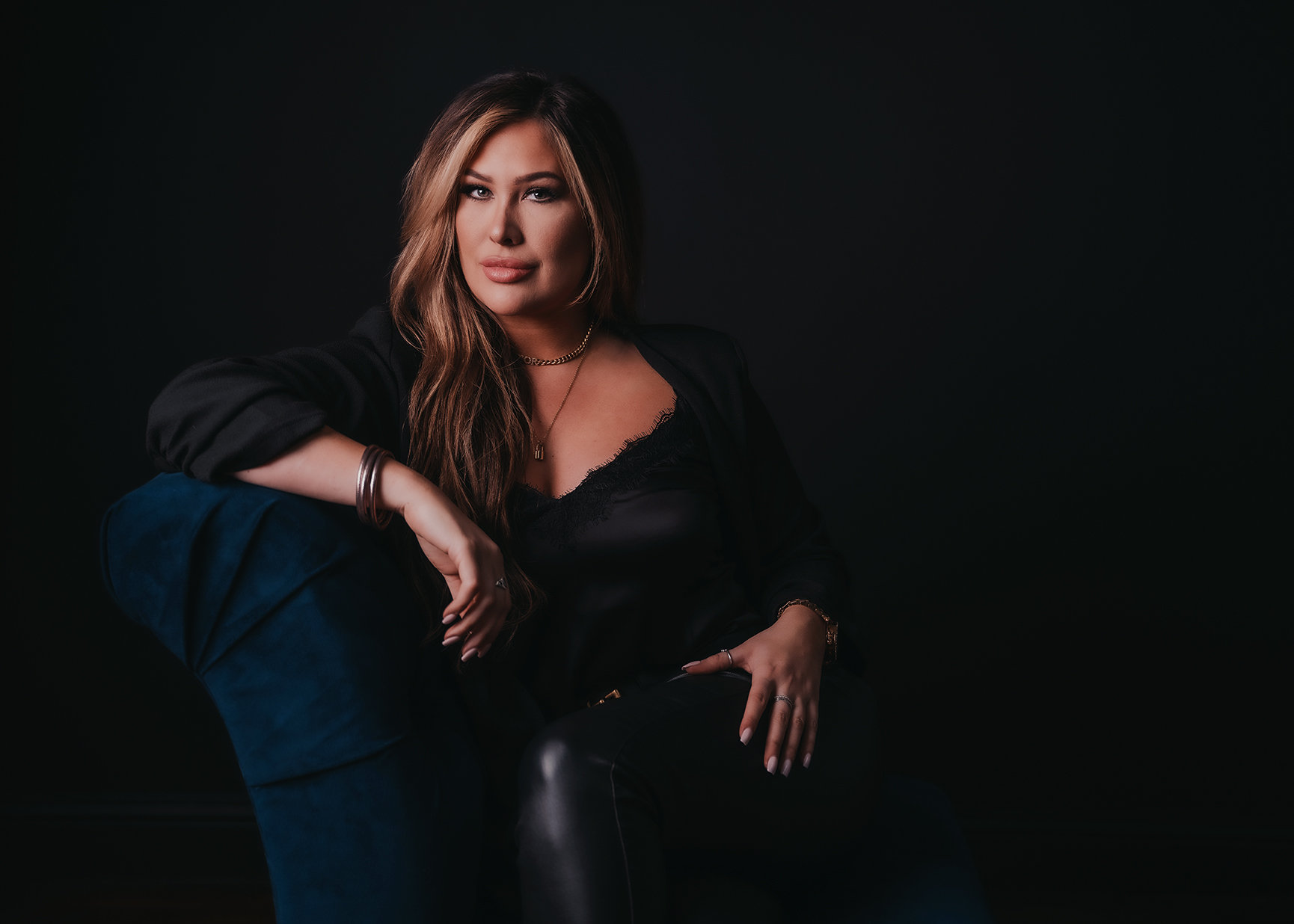 JME Studios | Portrait Photographer | ALL OF TEXAS + WORLDWIDE TRAVEL