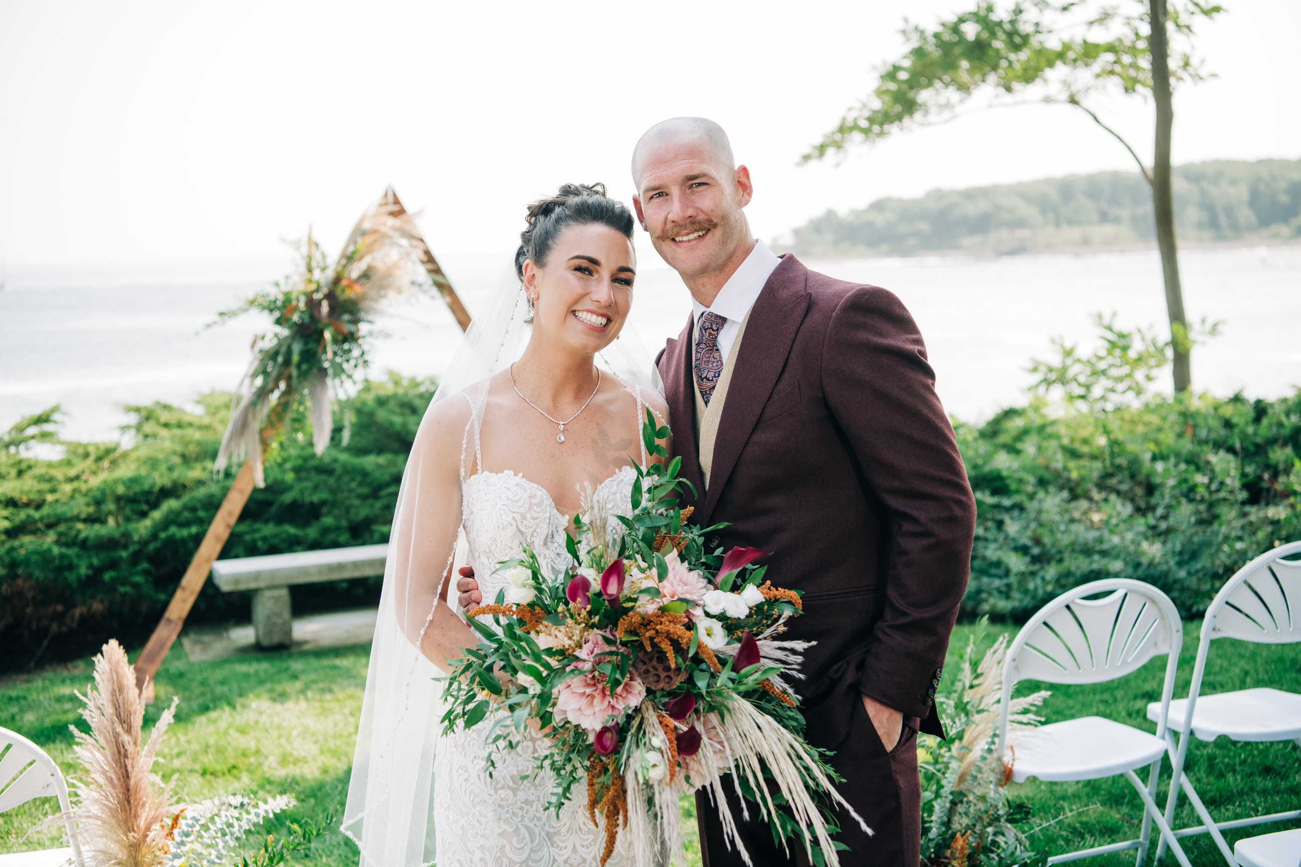 Morgan & Riley’s Beautiful Wedding Day at the York Harbor Inn - Sharyn ...