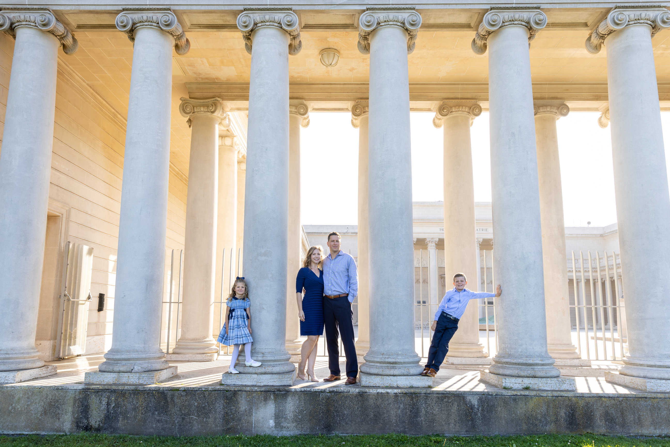 Fall Mini Sessions: What to Wear - Lisa V. Leach Photography