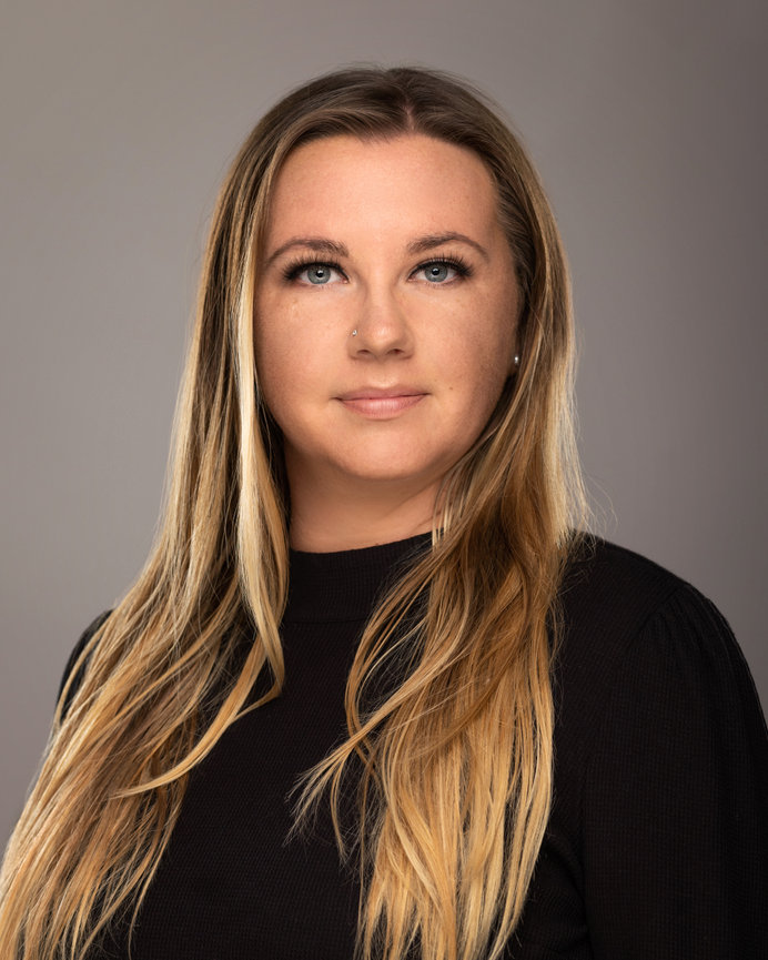 HEADSHOTS - Nichole Manner, Photographer, LLC