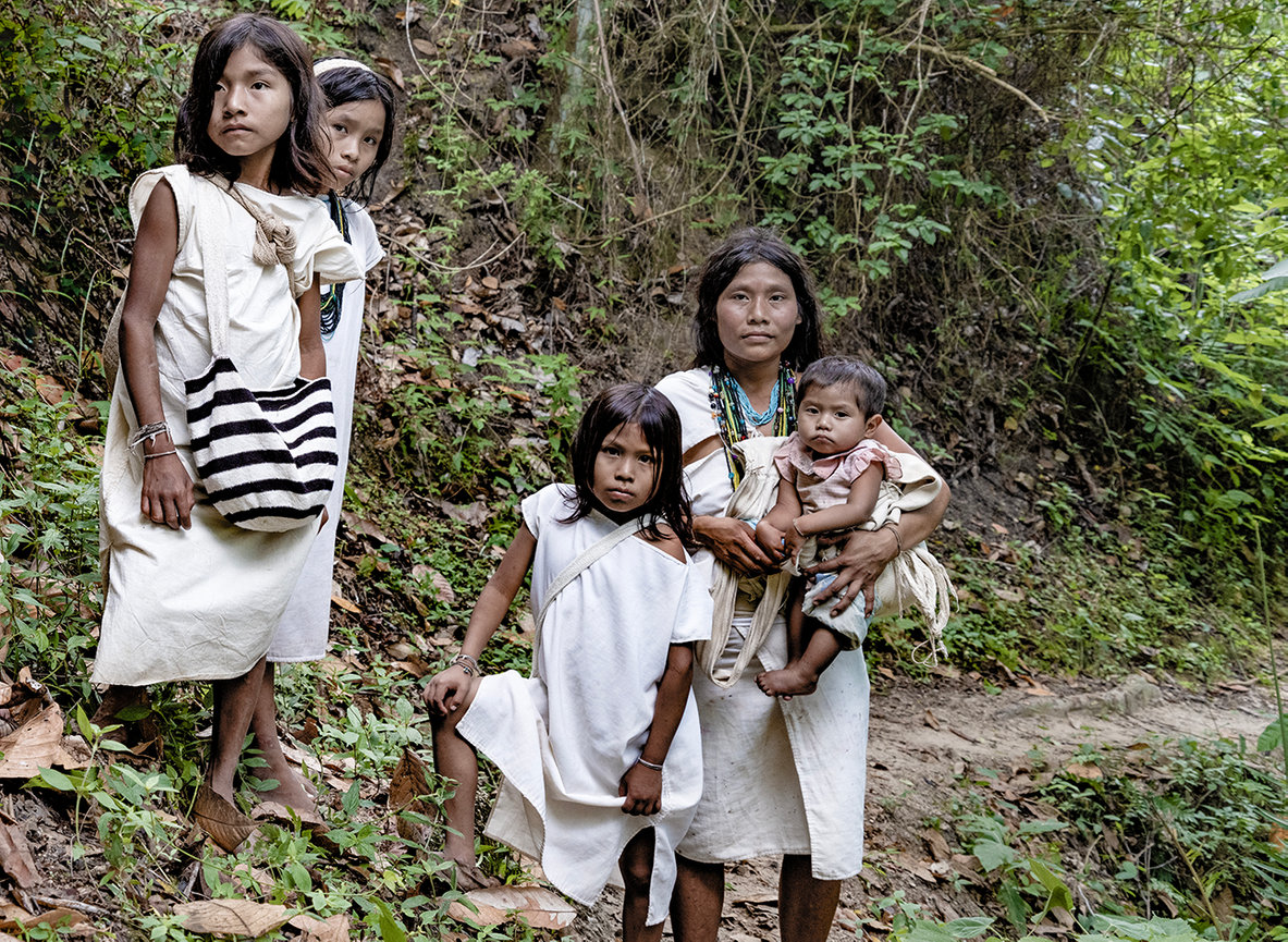 Tribes of Colombia/ - Official Website / Artist Photographer Arno Elias