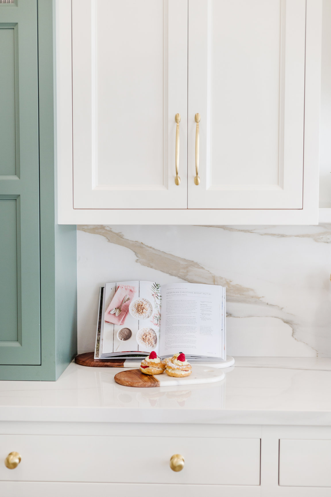 SPRING VALLEY - Bloomsbury Fine Cabinetry Inc.