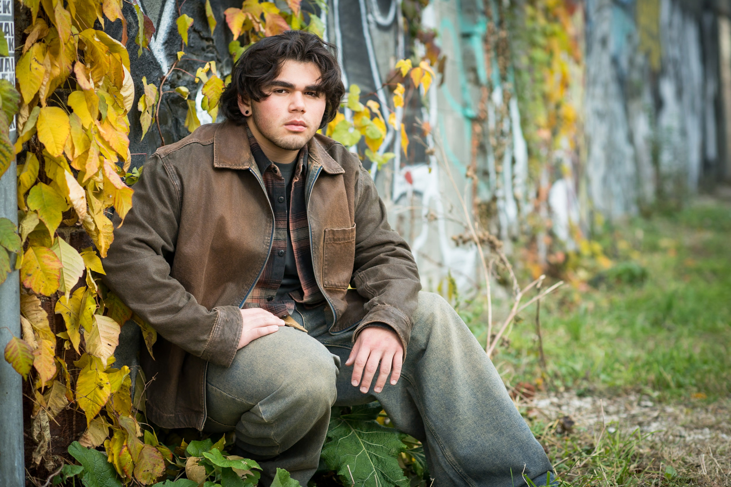 Senior Photos for Guys in Downtown Columbus - Grunge Style